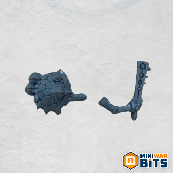 Chameleon Skink Single Moonstone Club & Shield Bits - MiniWar Bits