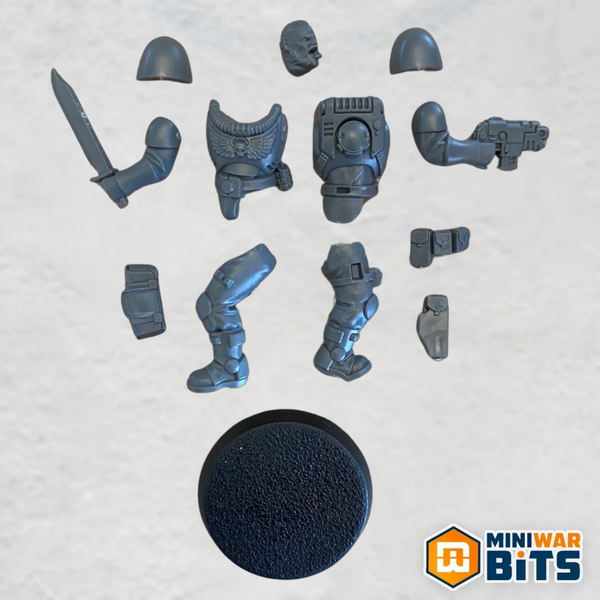 Scout Single Figure / Close Combat Weapons - MiniWar Bits