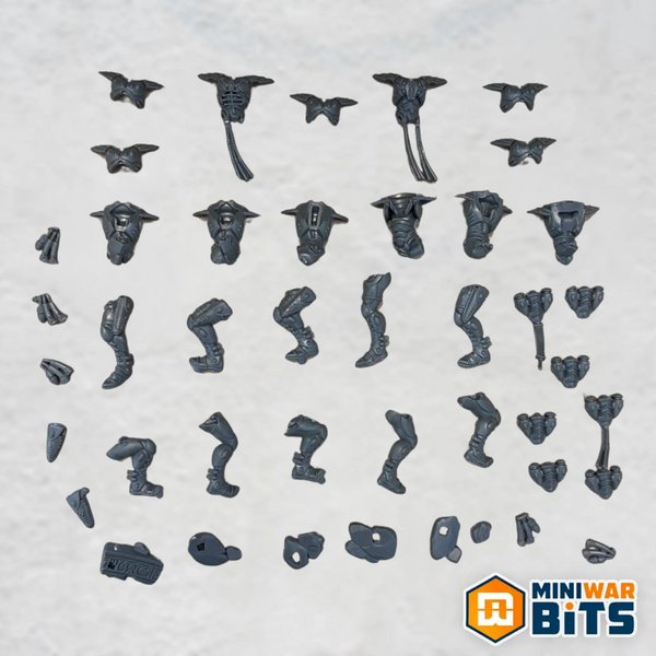 Striking Scorpian Torso & Leg Bits - MiniWar Bits