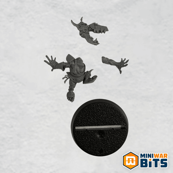 Thunder Valley Greenskins Goblin Bruiser Lineman 1 Single Figure - MiniWar Bits