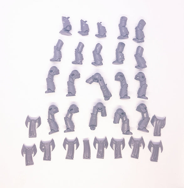 Rubric Marines Leg & Tabard Bits - MiniWar Bits