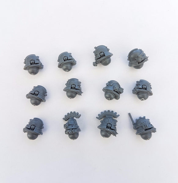 Skitarii Vanguard Heads - MiniWar Bits